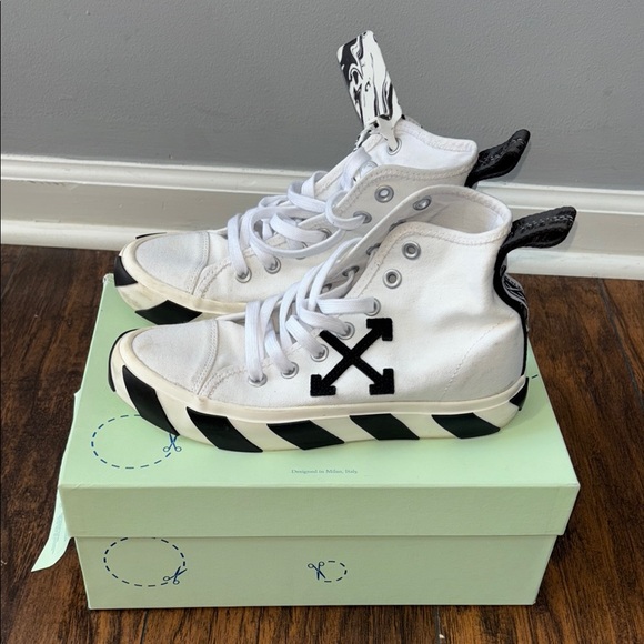 Off-White | Shoes | Offwhite Hightop Sneakers White And Black Leather ...